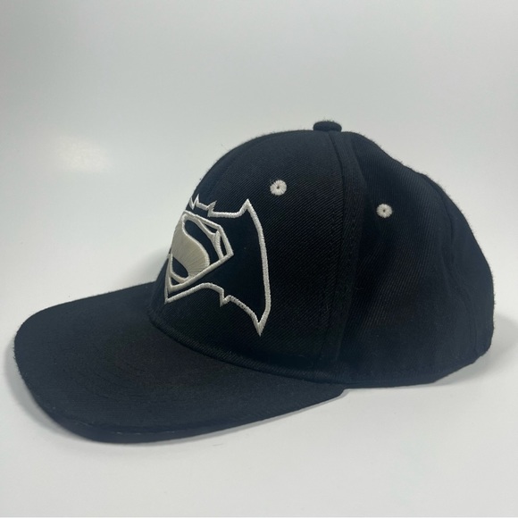 DC Comics | Accessories | Y2k Superman Vs Batman Dawn Of Justice ...